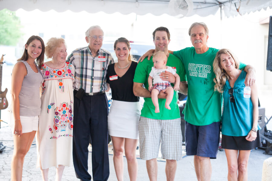 Grow Our Kansas City Pest Control Company | Gunter Pest & Lawn